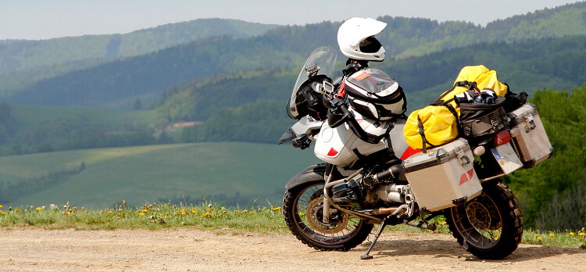 Motorrad fahren: sicher unterwegs mit dem Bike - ACE
